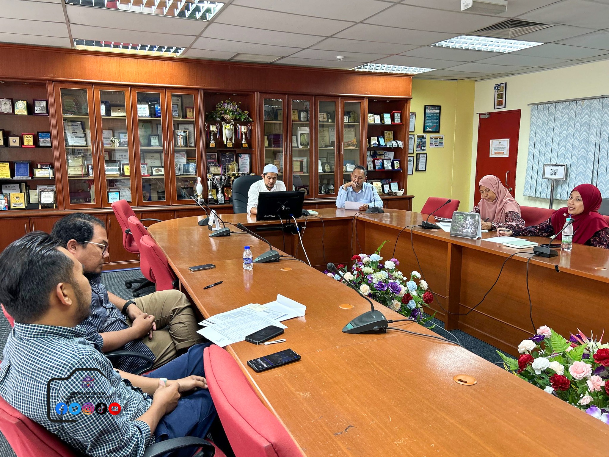 Mesyuarat Semakan Semula Penyelenggaraan – Perpustakaan Sultanah Nur ...